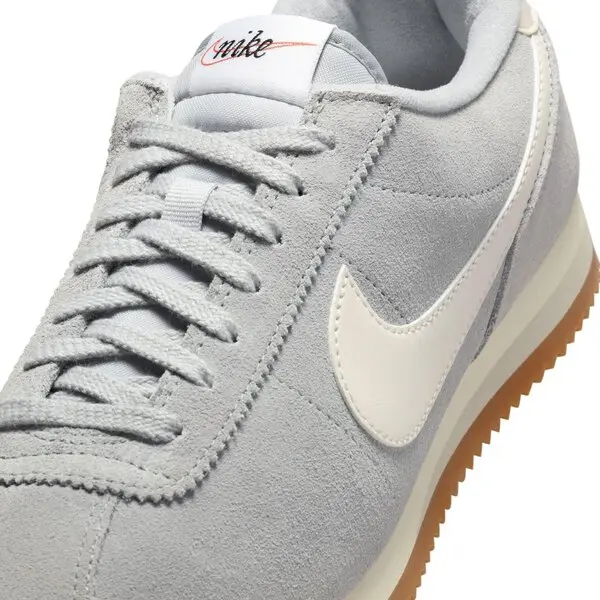 Nike Solid Color Trainers - Grey