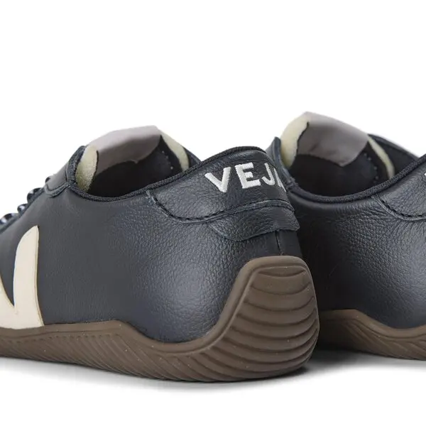 VEJA Low-top Casual Shoes
