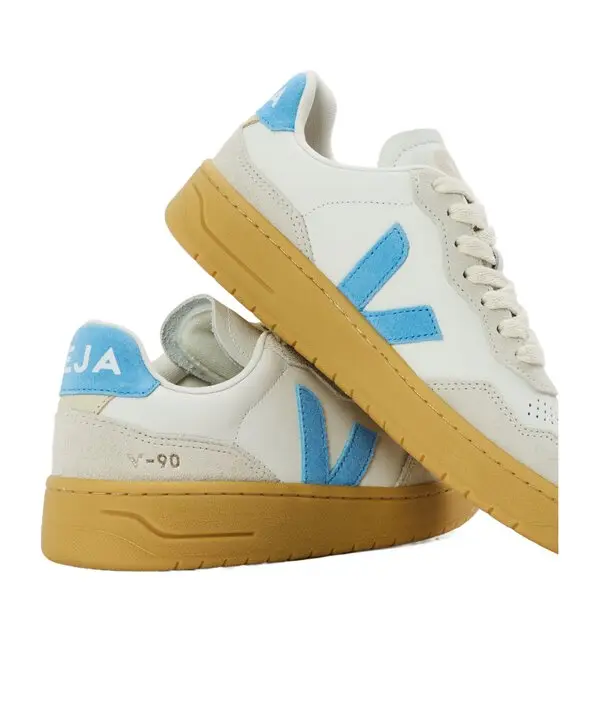 VEJA Lowtop Leather Sneakers