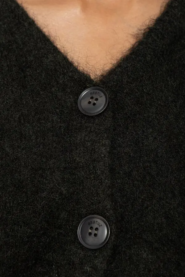 GESTUZ Gzdebbie' Cropped Textured Cardigan