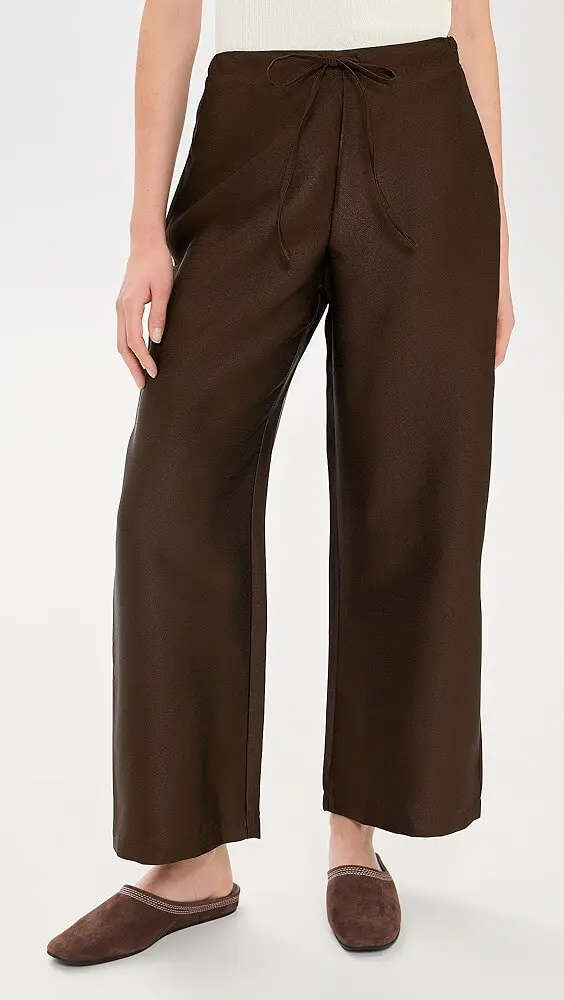 REFORMATION Olina Cropped Pants