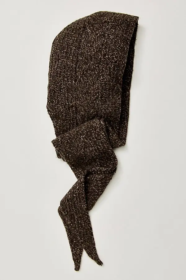 Free People Cloud Cable Bonnet Hood - Coffee Bean