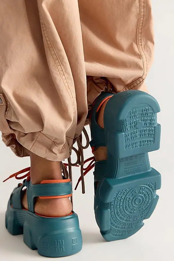 Melissa Camp Sandals - Blue/orange