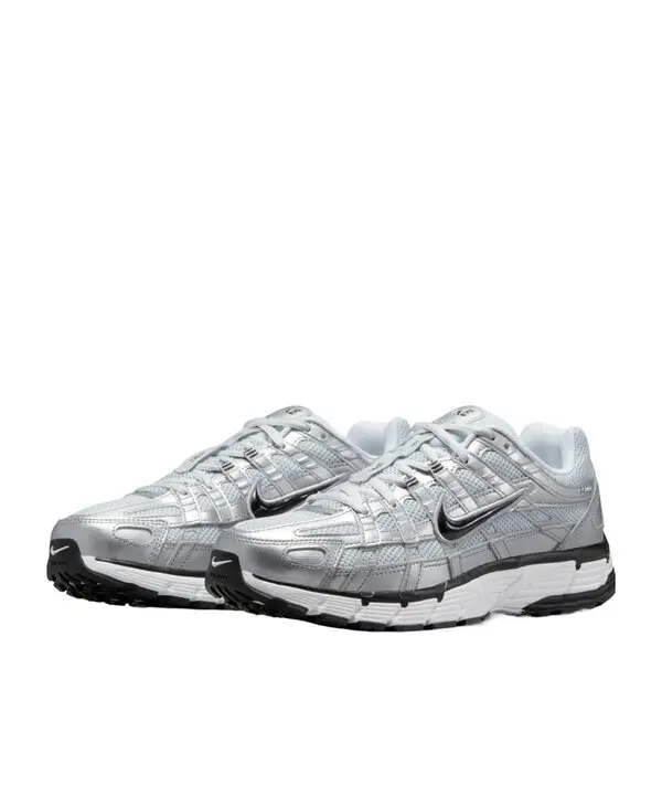 Nike Mesh Upper With Metallic Overlays