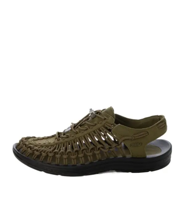 Keen Round Toe Flat Sandals