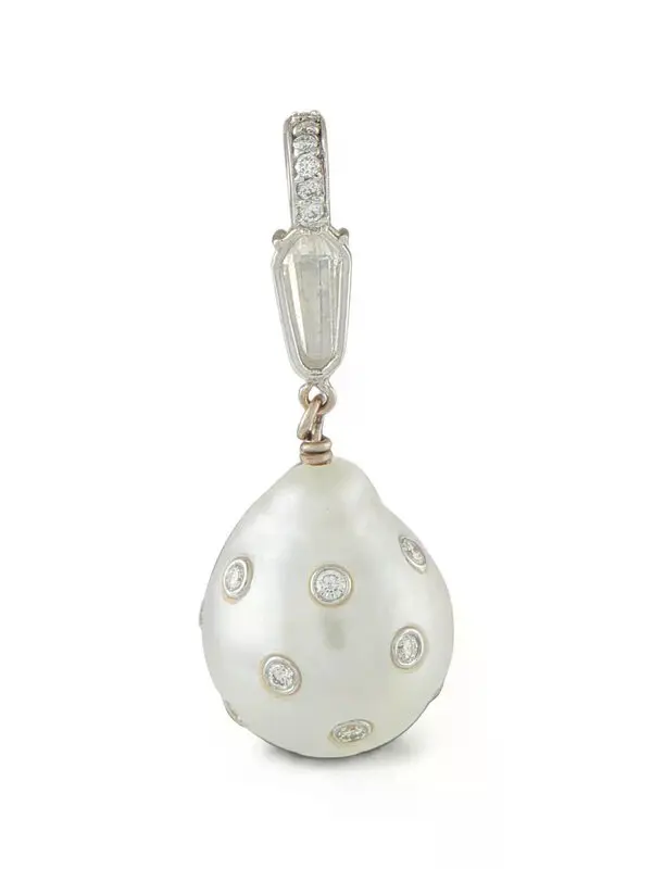 LB EXCLUSIVE Pearl And Diamond Pendant - Silver