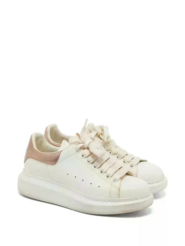 Alexander McQueen Oversized Low-top Sneakers - Neutrals
