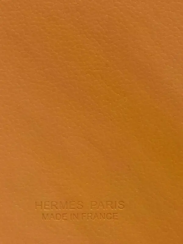 Hermès 2023 Walrus Magsafe Card Holder