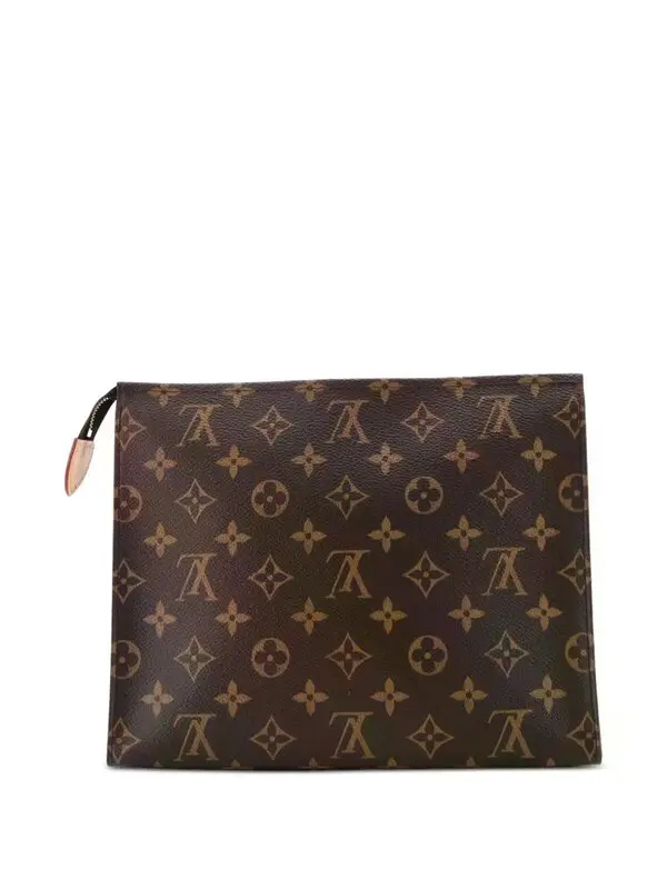 LOUIS VUITTON Monogram Toiletry Pouch 26