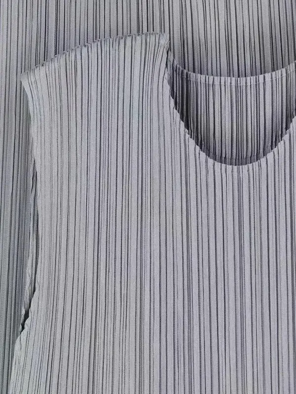 Issey Miyake Plissé Effect Sleeveless Midi Dress - Grey