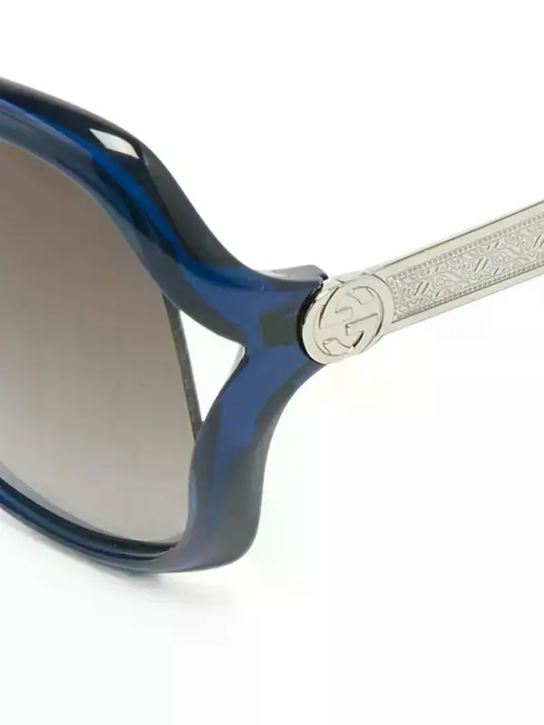 Gucci Gradient Oversized Sunglasses