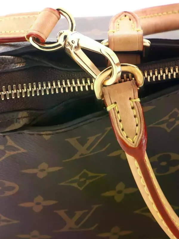 LOUIS VUITTON Petit Palais Monogram Canvas Satchel