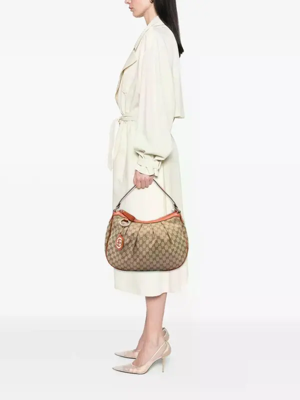 Gucci 2016-2026 Gg Canvas Sukey Shoulder Bag