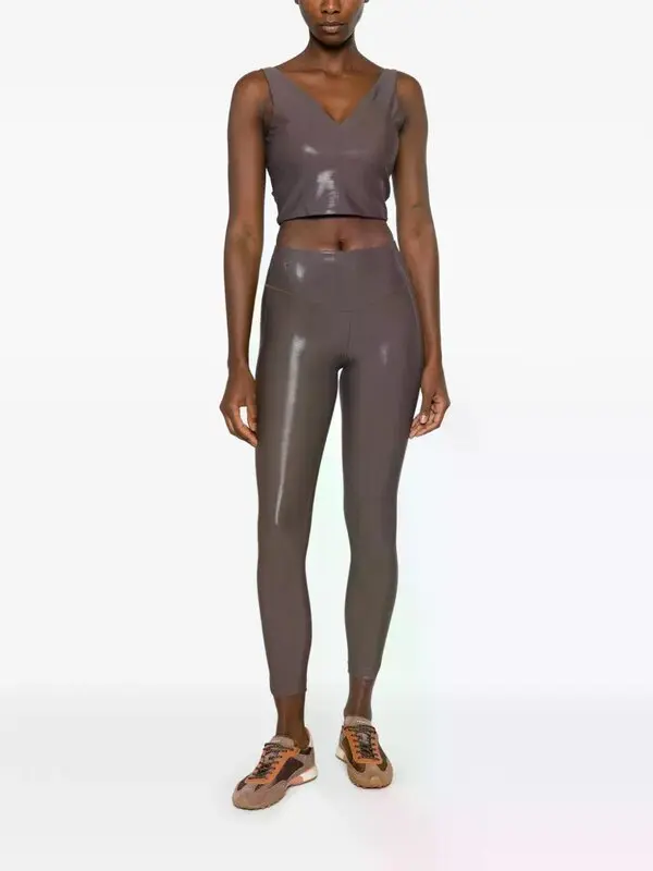 MACRON O.n.e. Cropped V-neck Top