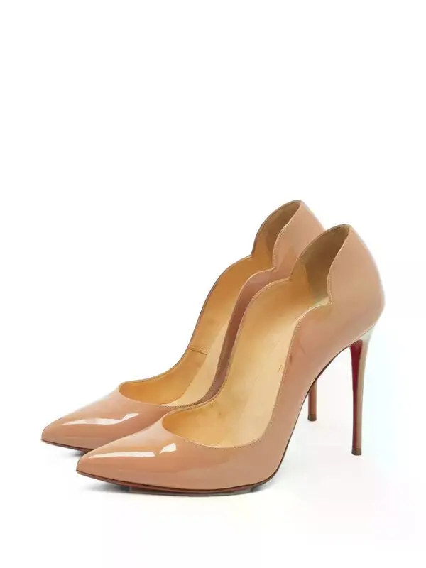 Chloé Hot Chick Patent-leather Pumps - Neutrals