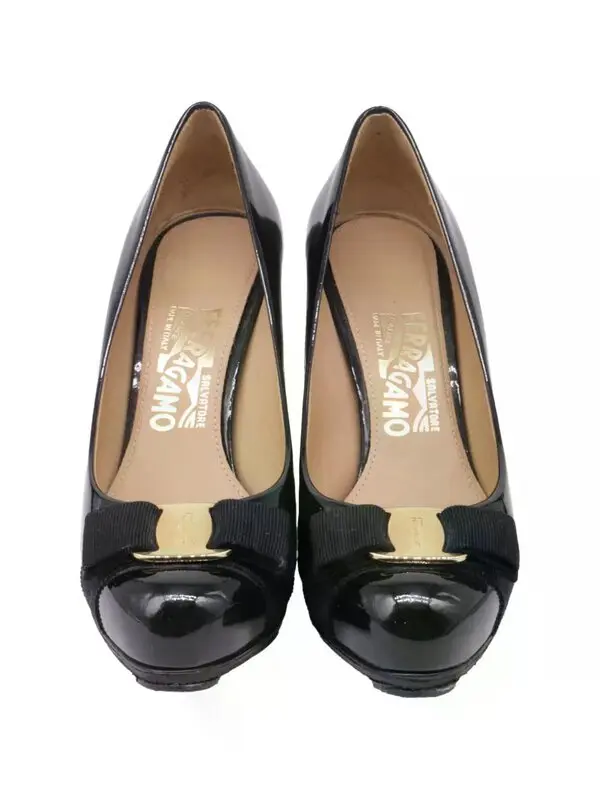 FERRAGAMO Vara Bow Pumps