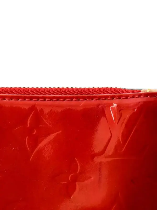 LOUIS VUITTON Lexington Pochette Monogram Vernis Clutch Bag - Red