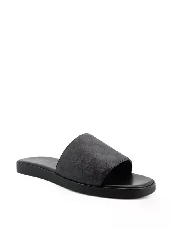 Gucci Gg Supreme Sandals