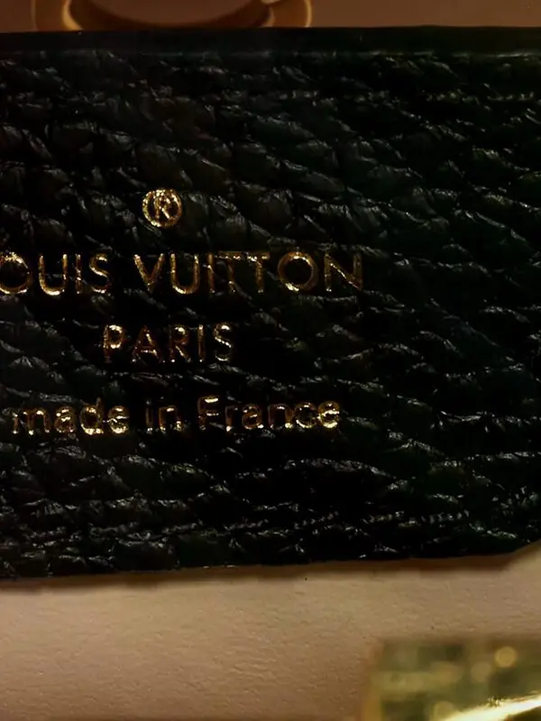 LOUIS VUITTON Capucines Bb Tote Bag - Black