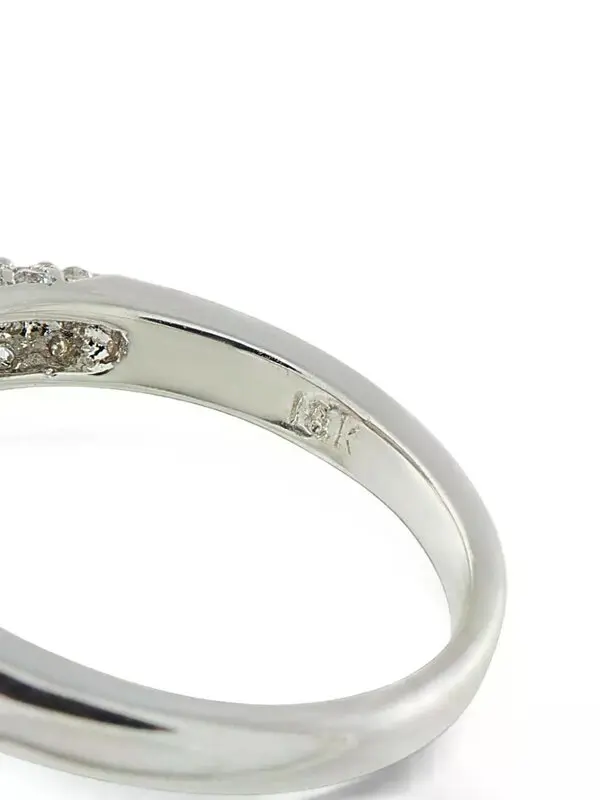LB EXCLUSIVE Diamond Ring