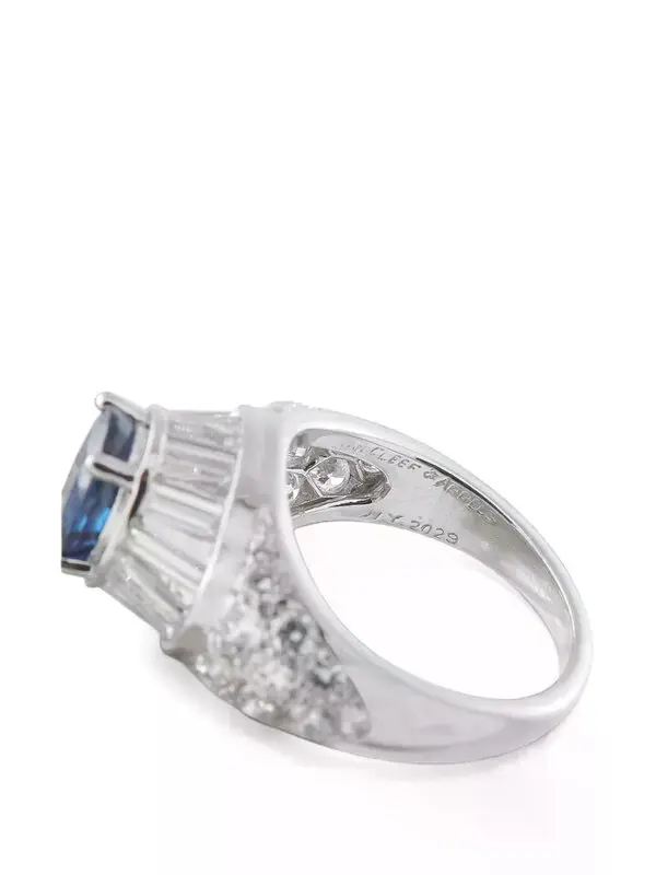 Van Cleef & Arpels Sapphire And Diamond Ring