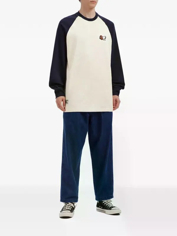 FINGERCROXX Embroidered Raglan-sleeve T-shirt