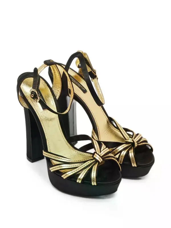 Dolce & Gabbana Bianca Platform Sandals
