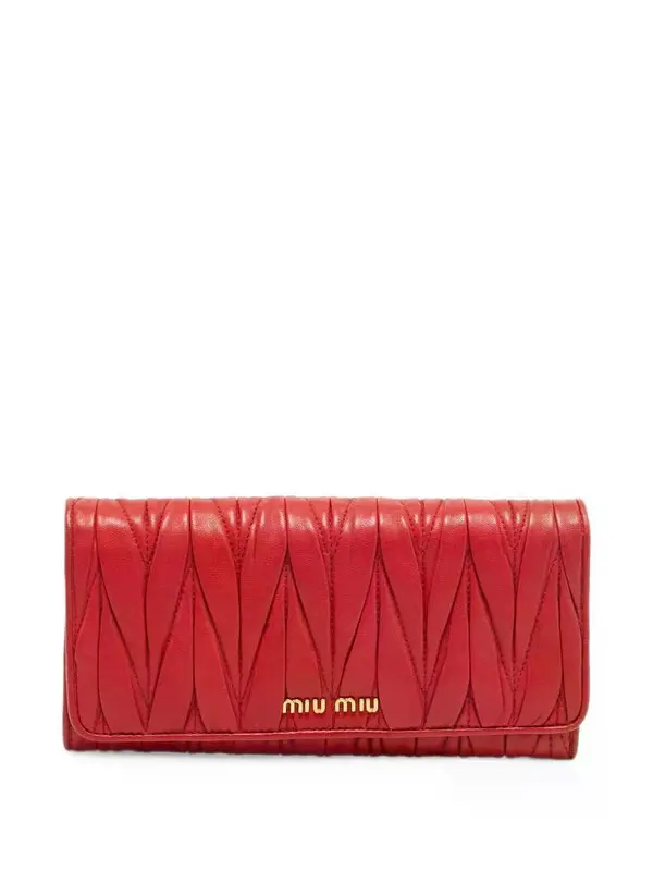 Miu Miu Matelassé Flap Wallet - Red