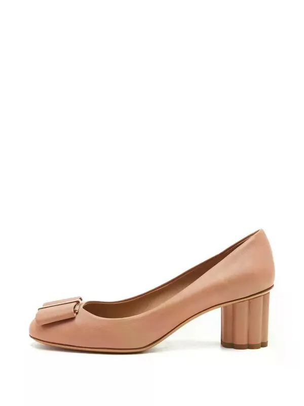 FERRAGAMO Capua Bow Detail Pumps - Neutrals