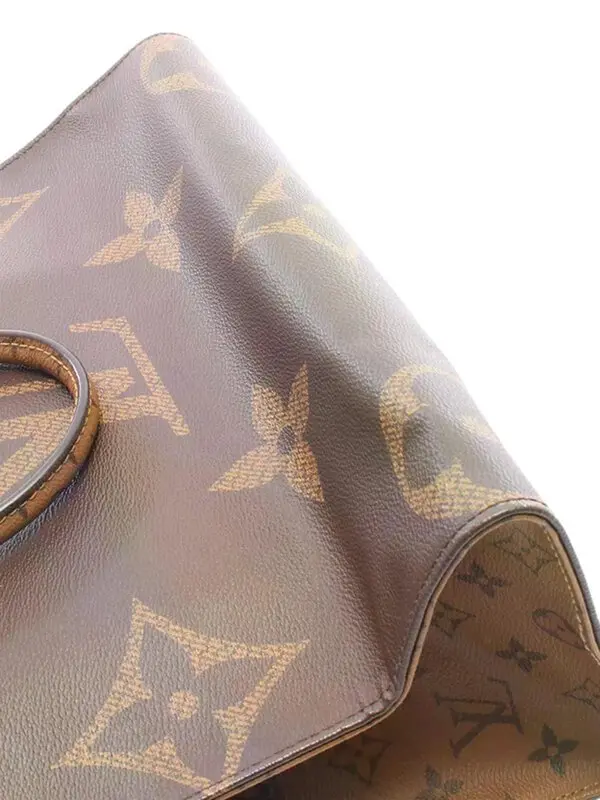 LOUIS VUITTON Monogram Reverse Giant Onthego Mm Satchel - Brown