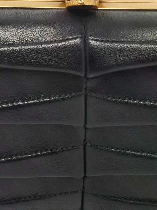 Alexander McQueen Mohawk Skull-detail Clutch Bag