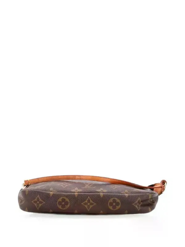 LOUIS VUITTON Pochette Accessoires Monogram Canvas Clutch Bag - Brown