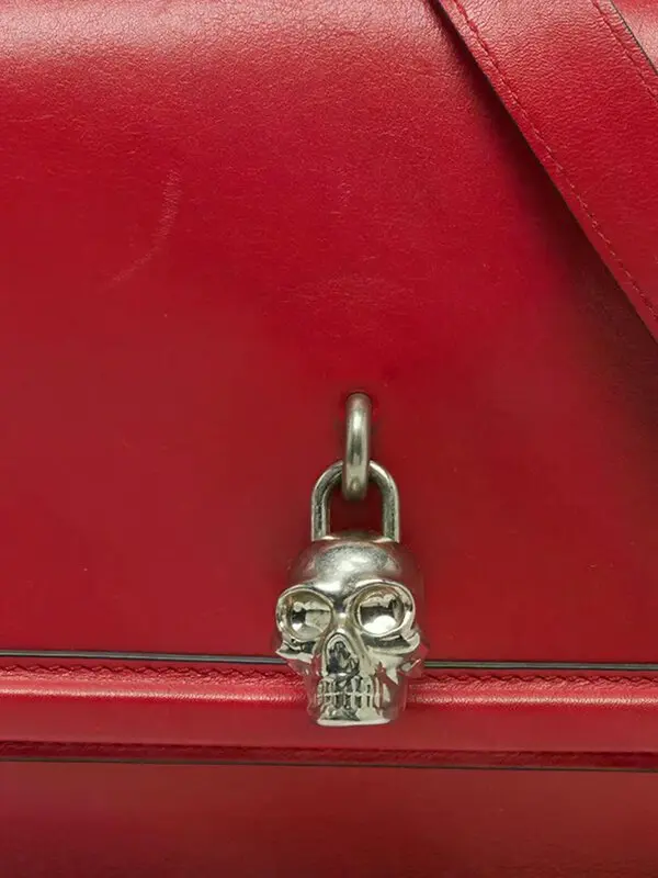 Alexander McQueen Skull Padlock Shoulder Bag - Red