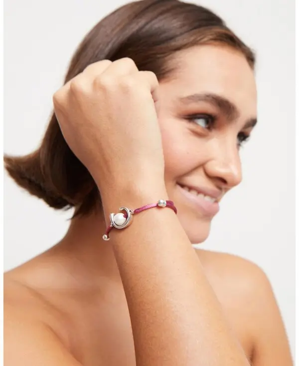 UNODE50 Mauve Thread Bracelet With Pearl Shell Trimmings Plated In Sterling