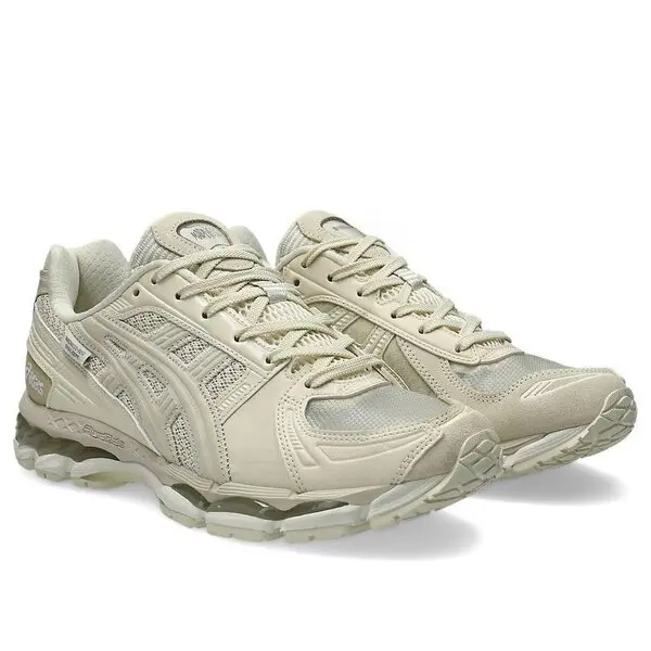 Asics X Invincible X Madness Gel-kayano .1