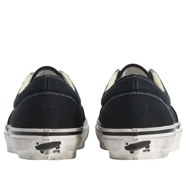 VANS Otw Era 95 Dst Relic Lace-up Sneakers - Black
