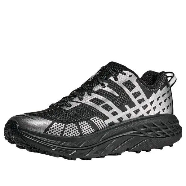 Hoka One One Stealth Tech Speedgoat 2