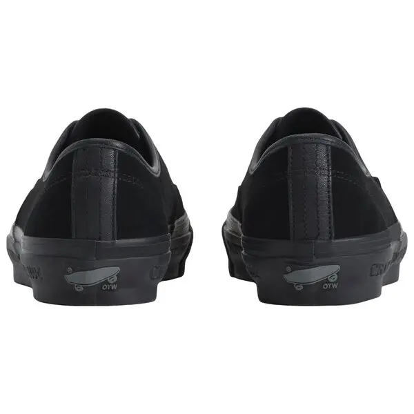 VANS X Neighborhood Authentic 44
