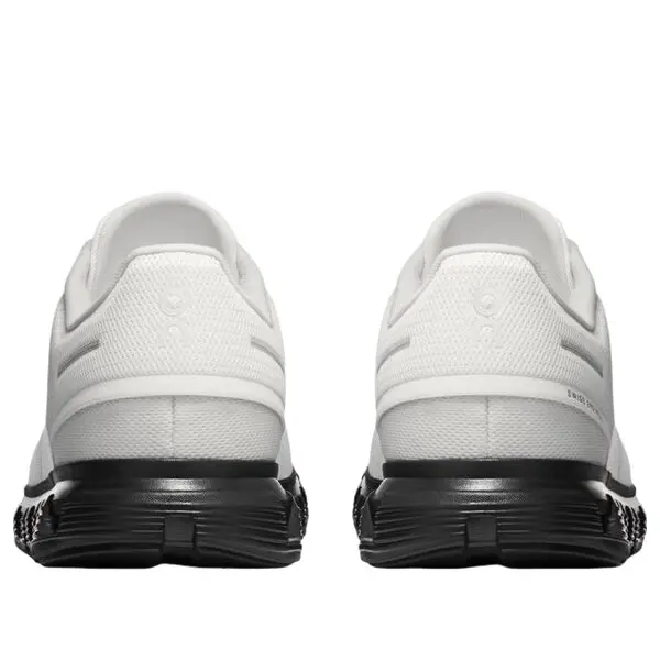 On 6 Sneakers