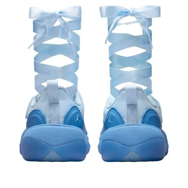 JORDAN Air Pointe Sneakers - Chambray Blue/blue Beyond