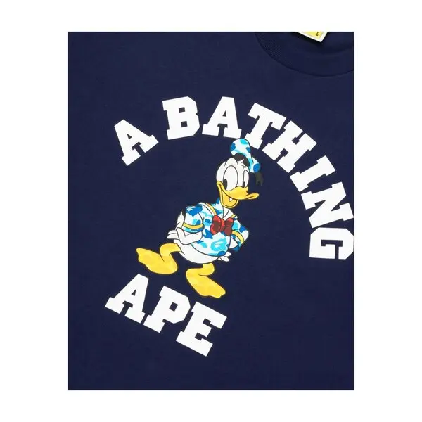 A BATHING APE X Disney Donald Duck College Relaxed Fit T-shirt - Navy