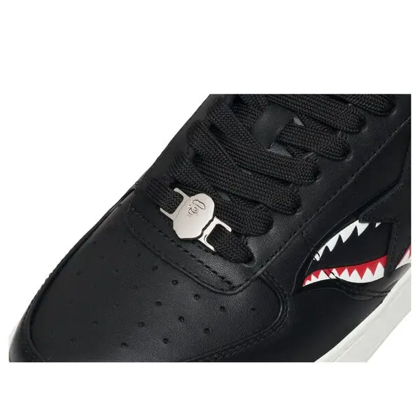 A BATHING APE Shark Sta