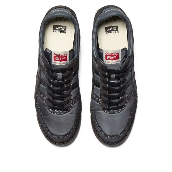 Onitsuka Tiger Ultimate 81 Nm Sneakers - Black