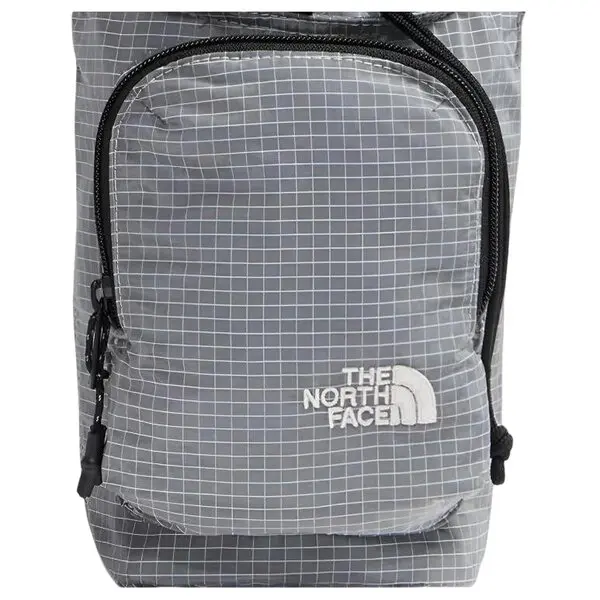 The North Face Never Stop Bucket Bag - Cumulus Cloud