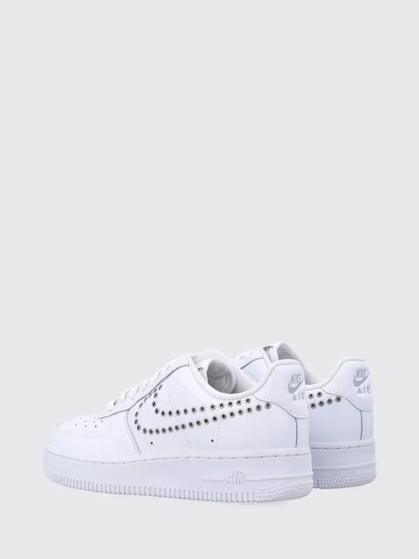 Nike Low Top Sneakers