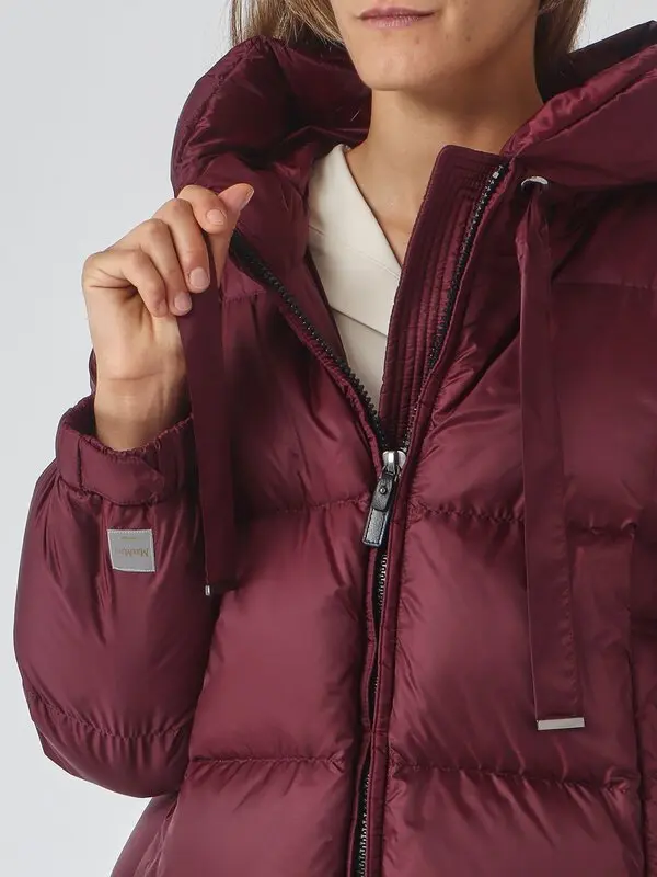 Max Mara Short Down Jacket With Hood - Wine
