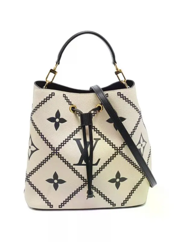 LOUIS VUITTON Mm Neonoé Monogram Empreinte Broderies Bucket Bag - Neutrals