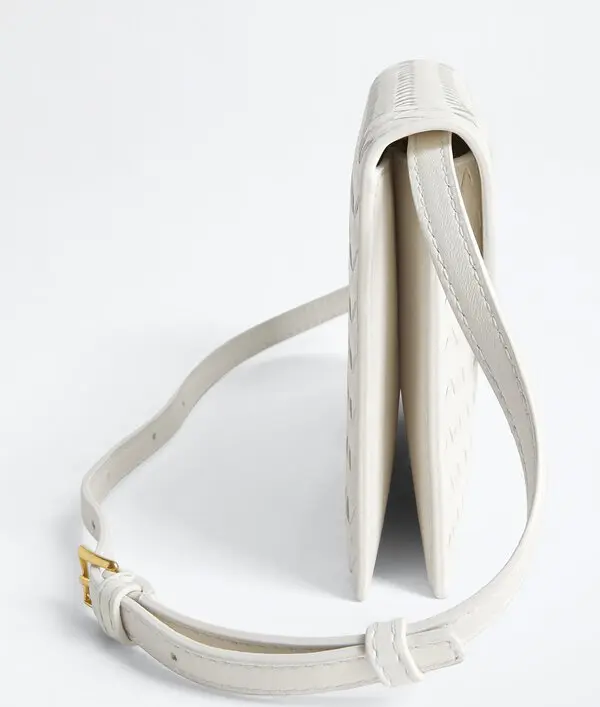 Bottega Veneta Intrecciato Piccolo Envelope Pouch