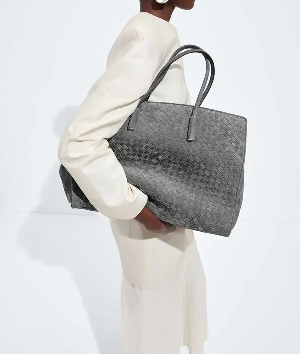 Bottega Veneta Large Barbara Tote