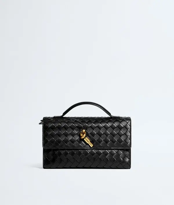 Bottega Veneta Andiamo Clutch 25 - Black